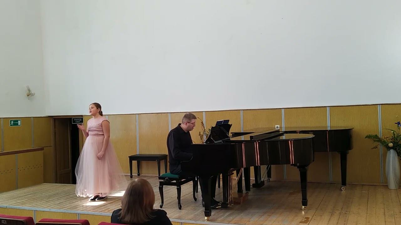 Русская нар. песня "По небу по синему...". А.Дюбюк, сл. В. Чуевского Птичка. Поёт Кристина Туманова