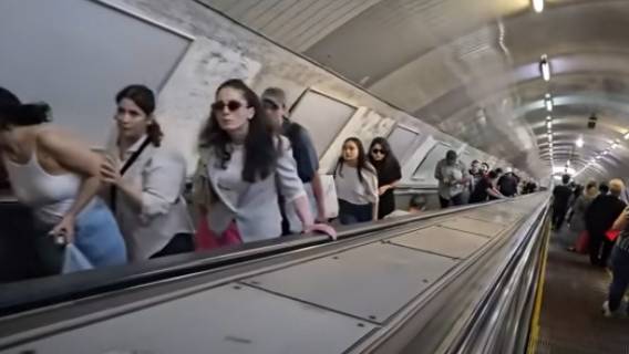 ДОКУМЕНТАЛЬНЫЙ ФИЛЬМ - Жизнь в ГРУЗИИ ТБИЛИСИ - ОКРАИННАЯ СТРАНА КАВКАЗА, ПОЛНАЯ ВЕЧЕРИНОК