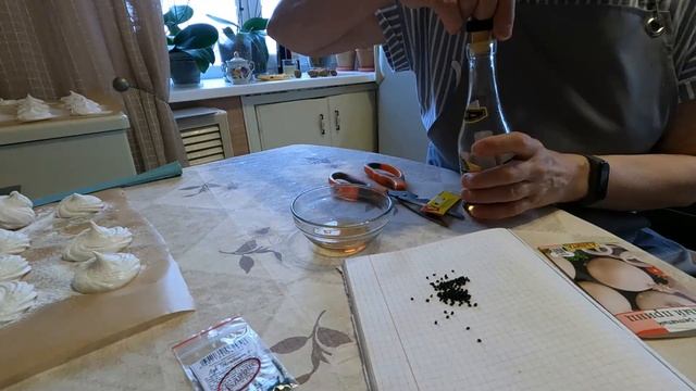 Домашний зефир Сеем лук Взошли цветы