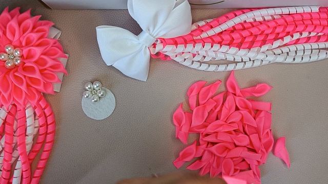 Бантики репсовые со спиральками .