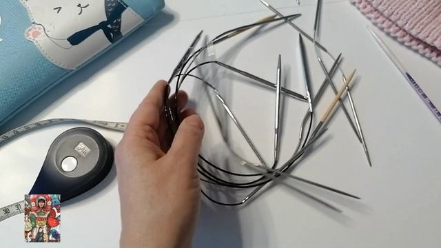 Ещё одна розовая шапочка. Укороченные спицы.