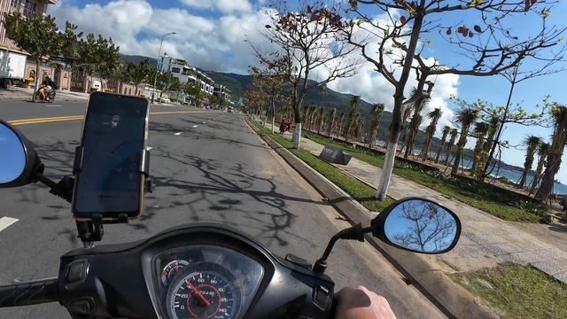 Дананг, Вьетнам, Поездка на мотобайке 17 февраля 2025 - Набережная 2