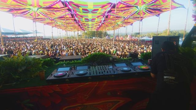 Berg - Universo Paralello Festival  24/25