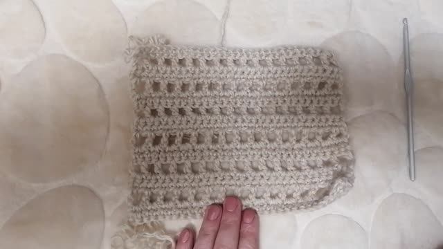 Узор крючком три ряда. Ажурные полосы