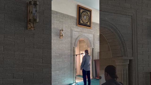 Азан на обеденный намаз с Акнада.