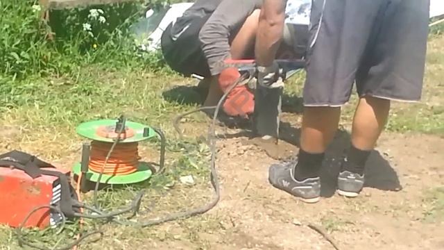 Инвертор сварочный ТОРУС-250 В паре с генератором Монтажная сварка оголовка сваи