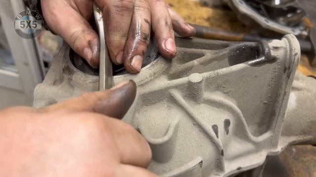 БМВ G20 гудит как ✈️ самолет на 70 тыс.км 🎧 слушаем на подъемнике. Ремонт заднего редуктора #g20