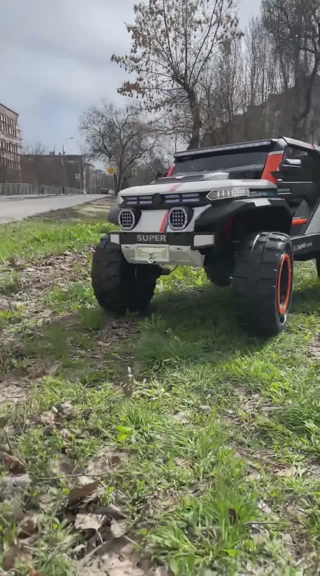 Электромобиль внедорожник полный привод 4WD в Мамазин34 Волгоград