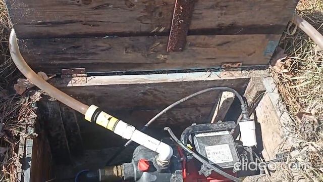 Редиска взошла, Сломался насос, Качали воду Из Новой скважины