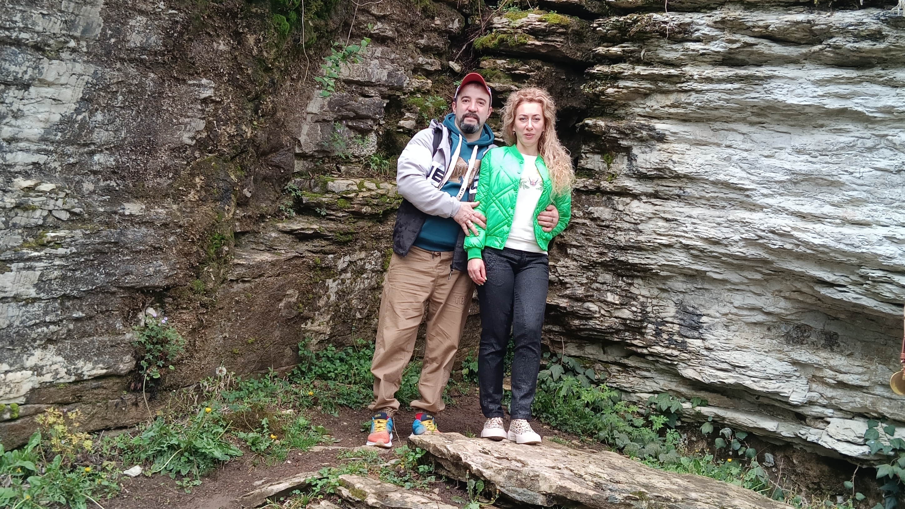 Тисо-самшитовая роща и гора Ахун