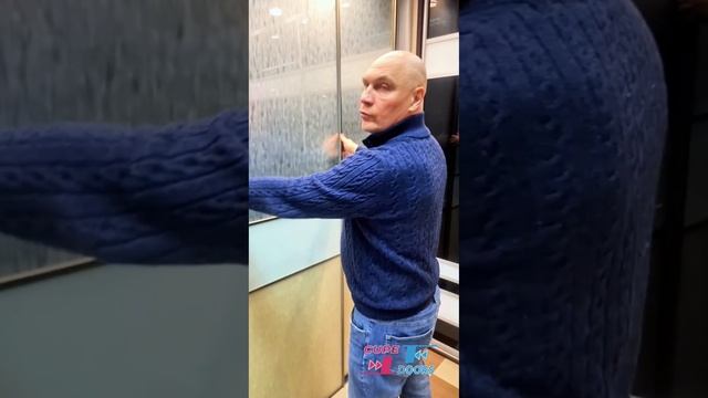 «Безопасность превыше всего: почему зеркальные двери CupeDoors подходят даже для семей с детьми»