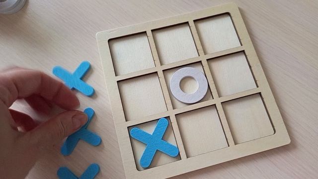 Играем в игру:крестики-нолики🥰Кто же одержит победу🤔🏆🥇