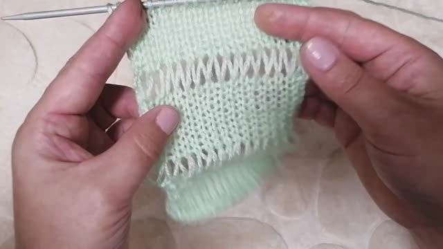 Узор спицами. Мережка на лицевой глади.