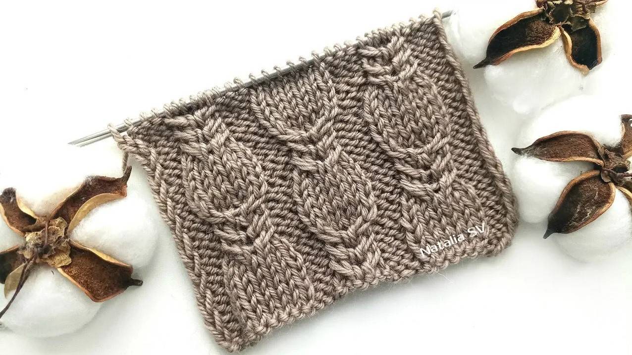 Узор спицами. Очень красивые косы для шапок, шарфов, джемперов, детских изделий.