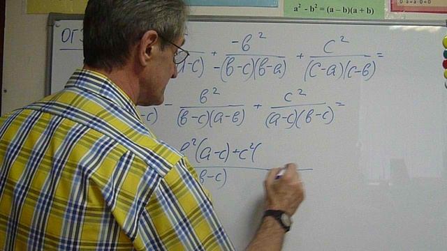 40. Упростить алгебраические дроби из 20 задания ОГЭ #огэматематика #алгебра #дроби #геометрипросто