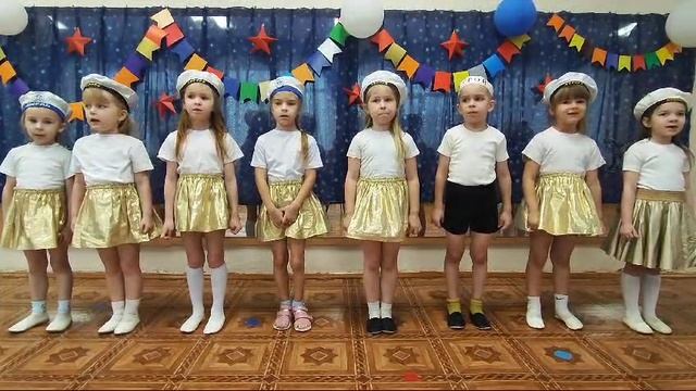 "Наша Родина сильна", Исполняет: Ансамбль "Колокольчики", 6 лет