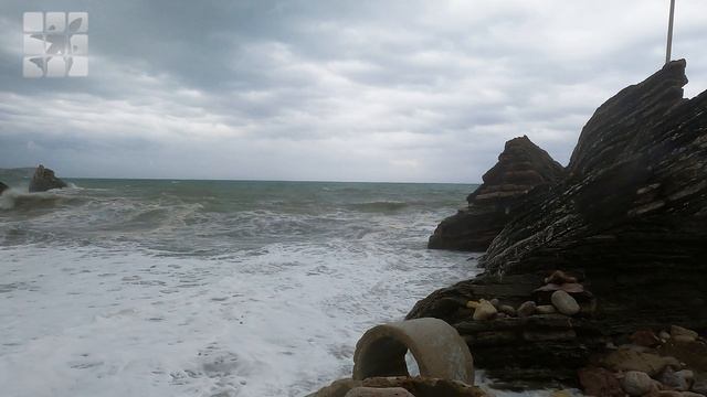 Шторм в Будве, октябрь 2024