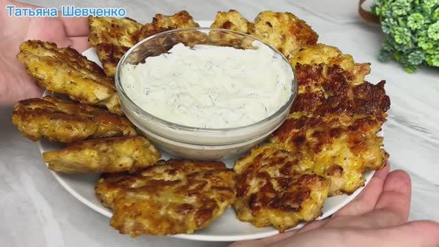 КОТЛЕТЫ не любит тот, кто не умеет их ВКУСНО готовить!Такие котлеты едят ВСЕ без исключения!!!