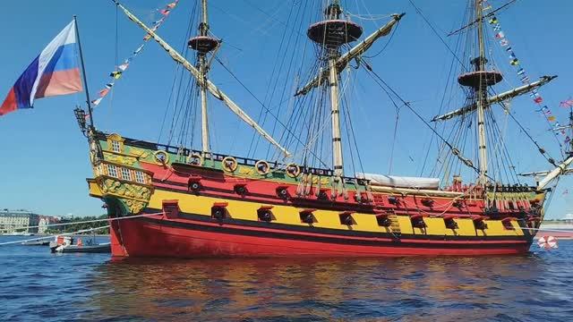 В преддверии празднования дня ВМФ, Санкт-Петербург, июль 2024.