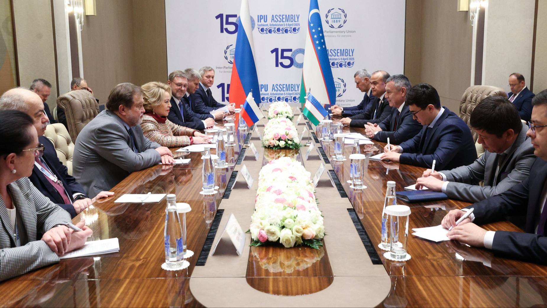 Валентина Матвиенко провела встречу с Нуриддином Исмоиловым