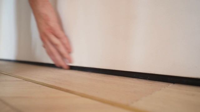 "Квартирный вопрос" эфир от 28 сентября 2024 год. Инженерная доска "Дуб кремовый матовый"