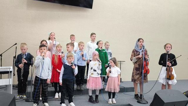 Книга жизни - слово Божье / #Детской_Хор #Дети #Служение