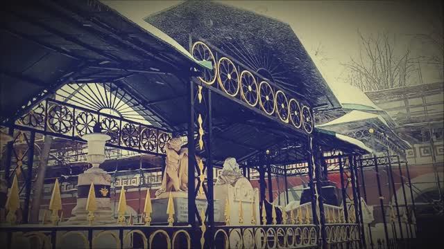 Апрельский снегопад 2025 - Некрополь Донского монастыря