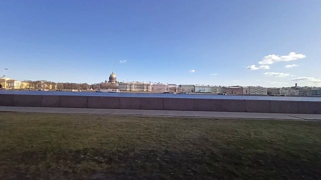 Петербург весной из окна 11 троллейбуса