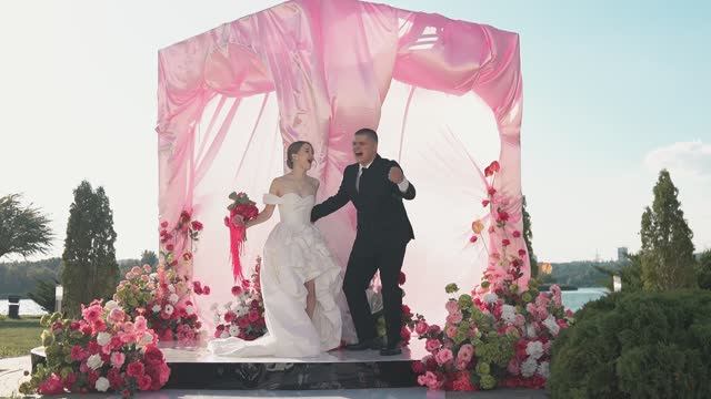 Илья Торопов ведущий на свадьбу Москва live