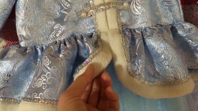 Еще один костюм для Снегурочки