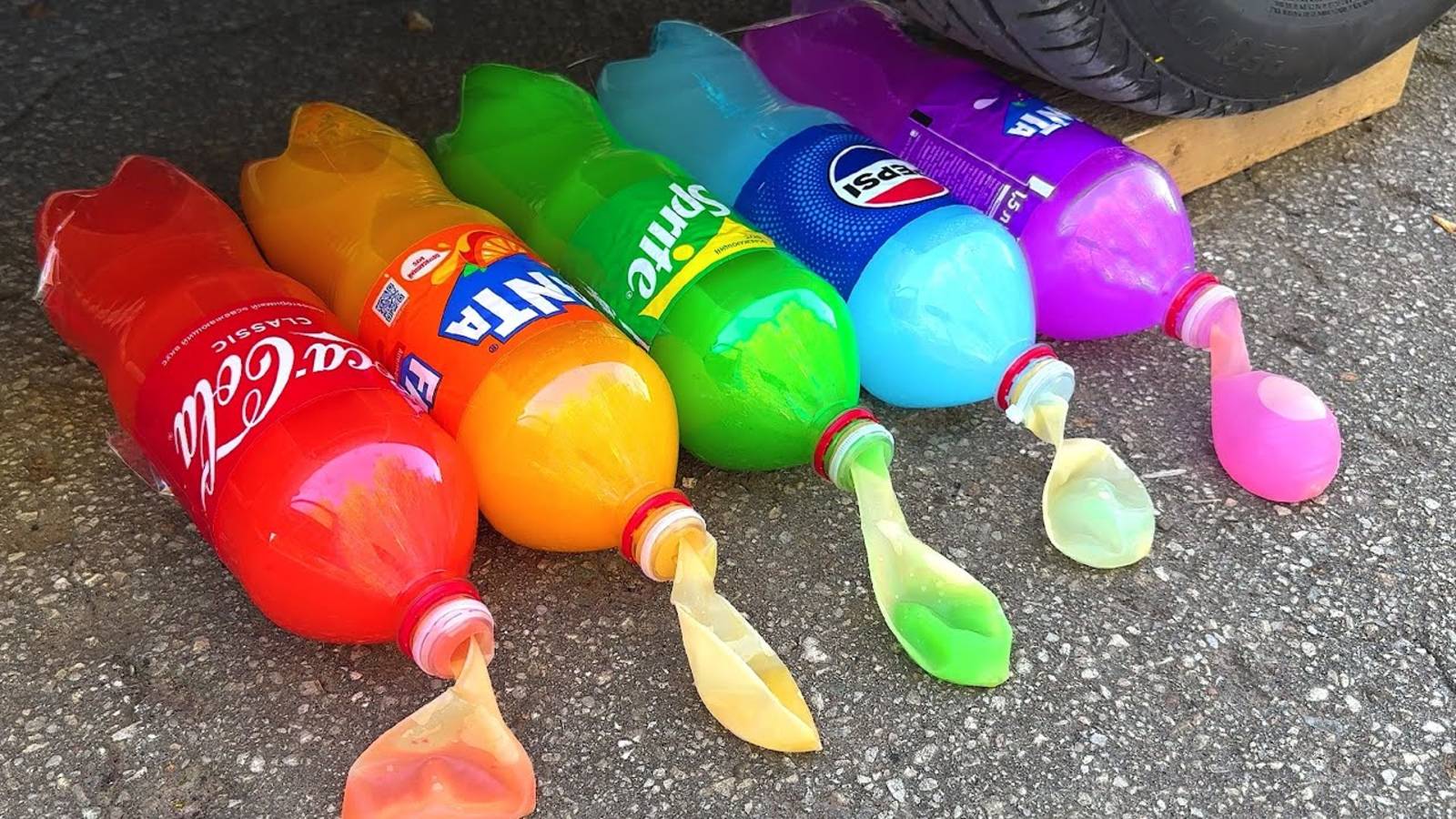 МАШИНКИ ДЛЯ ДЕТЕЙ ШАРИКИ ИГРУШКИ СЛАЙМЫ КАНАЛ ИГРАЛКИ-ЗАЛИПАЛКИ