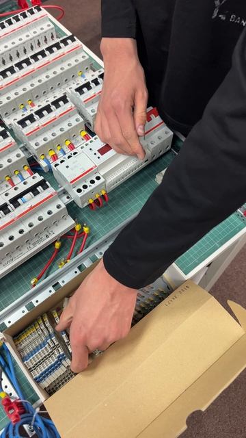 Сборка щита