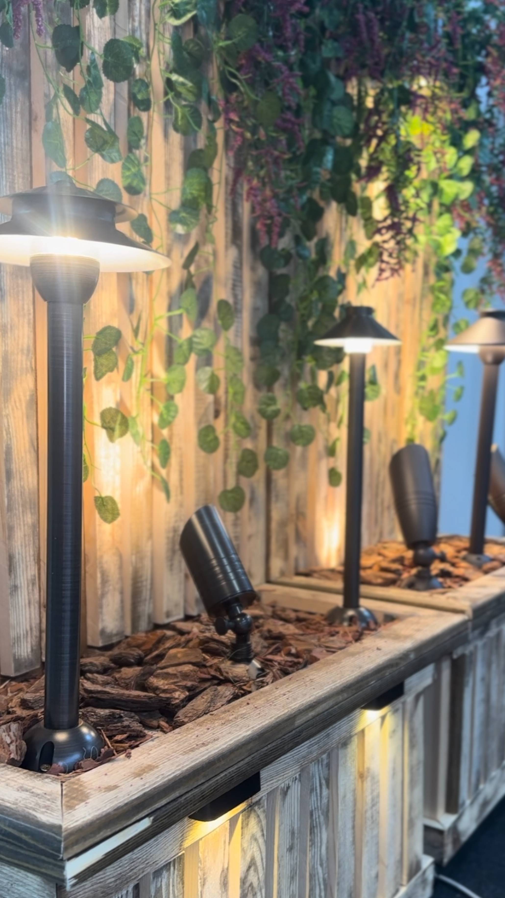 SGL в Волгограде / низковольтная ландшафтная подсветка