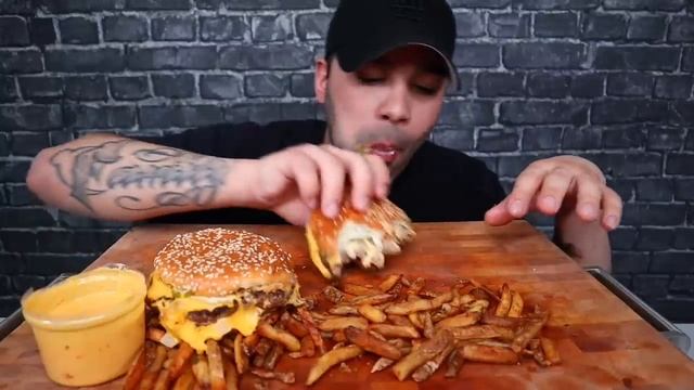 АСМР МУКБАНГ