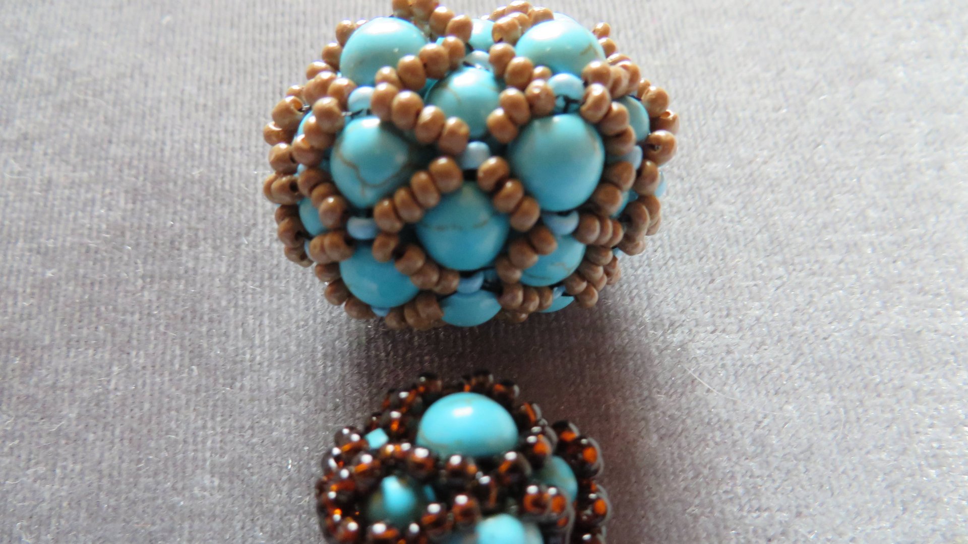 Бусины Фаберже.