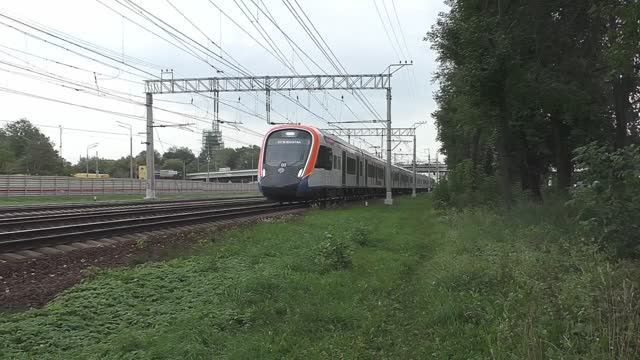 Электропоезд ЭГЭ2Тв-028 "Иволга 4.0" (аренда ЦППК) приг. поезд №7275/7276 Ипподром - Зеленоград.