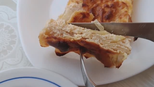 Яблочный пирог – просто, но божественно вкусно 🍏❤️