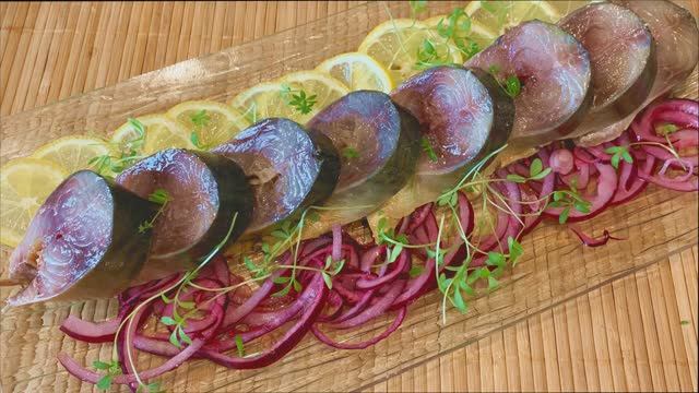 Скумбрия в чайном маринаде а-ля копченая