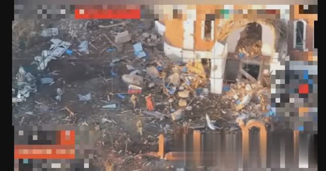 ‼🇷🇺💪⚡Российский флаг в центре освобожденного Гуево в Курской области.