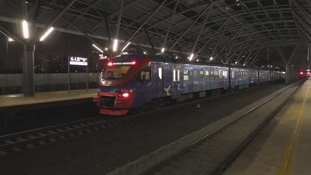 Электропоезд ЭП2Д-0105 (ЦППК, ТЧ-14) скорый приг. поезд "РЭКС-экспресс" №7101 Дубна - Одинцово.