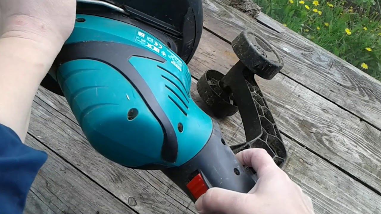 Как намотать леску в катушку триммера Bosch art 24 +.#триммер #trimmer #bosch #катушка #леска