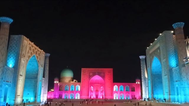 Регистан Самарканд Узбекистан