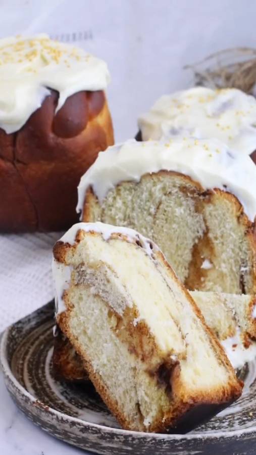 Кулич-синнабон