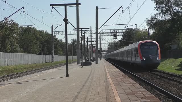 Электропоезд ЭГЭ2Тв-020 "Иволга 3.0" (аренда ЦППК) приг. поезд №7283/7284 Ипподром - Зеленоград.