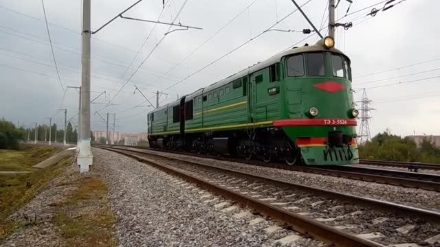 Тепловоз ТЭ3-5524 (ТЧЭ-7) на \/ Международном жел.-дор. салоне техники и технологий "ЭКСПО 1520".