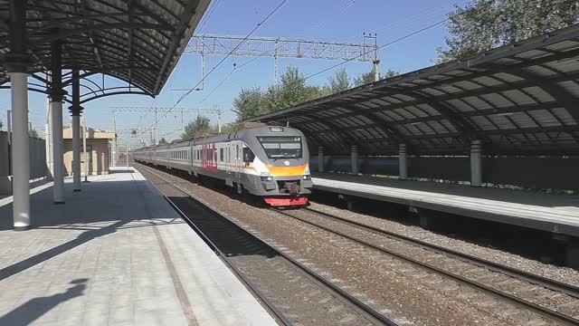 Электропоезд ЭП2Д-0184 (ЦППК) пригородный поезд №6116 Москва (Казанский вокзал) - Голутвин.