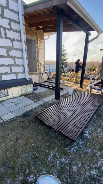 Монтаж углового крылечка из дпк Харвекс