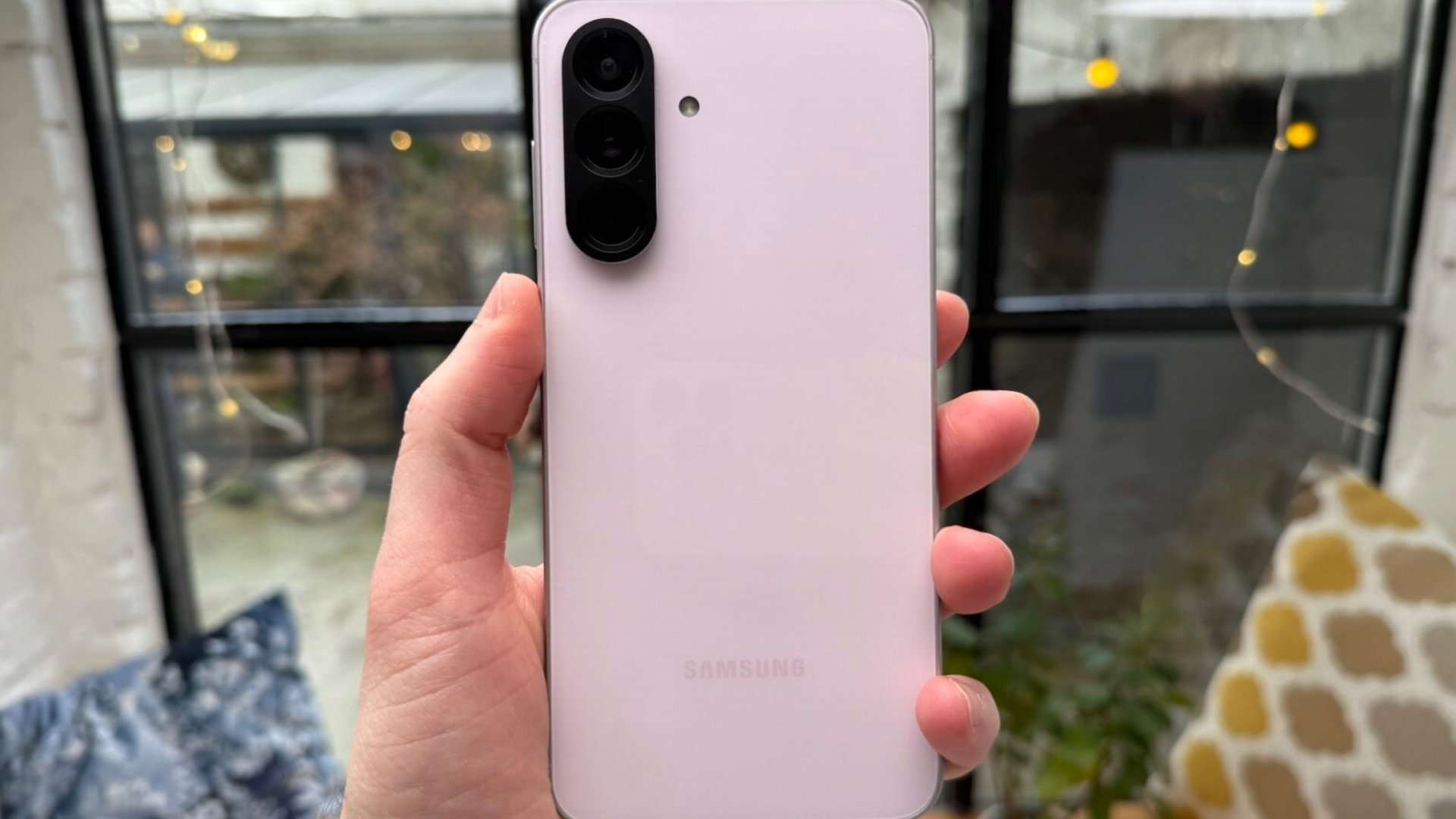 Samsung galaxy A36 - распаковка и небольшой обзор!