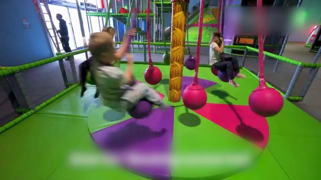 Аттракцион кокосовая пальма