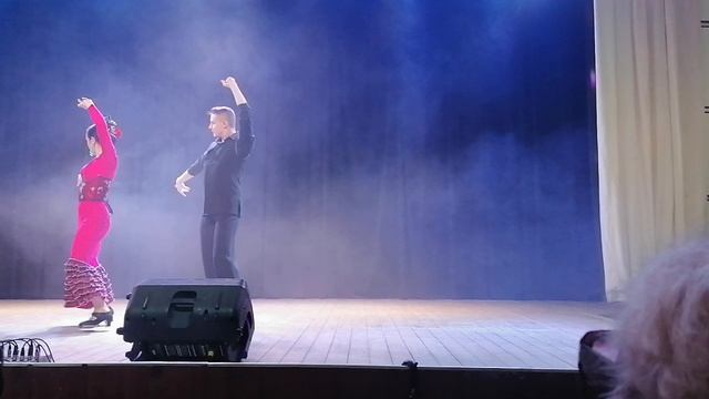 Испанский танец дуэт